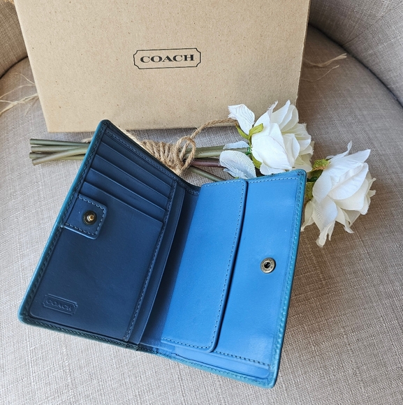 Coach | Bags | Vintage Coach Bifold Wallet Glacier Light Blue | Poshmark